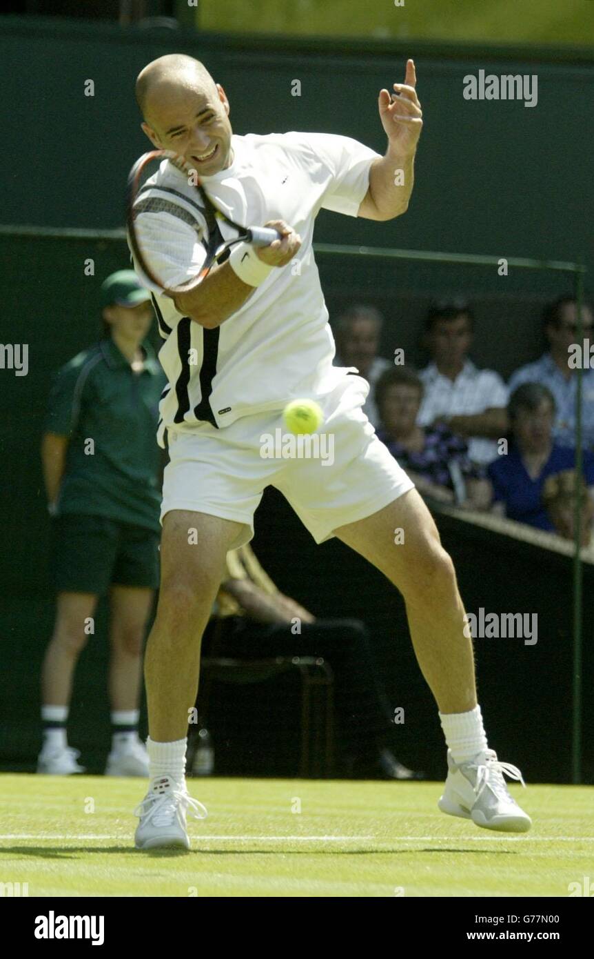EDITORIAL USE ONLY, NO MOBILE PHONE USE. American Andre Agassi in ...