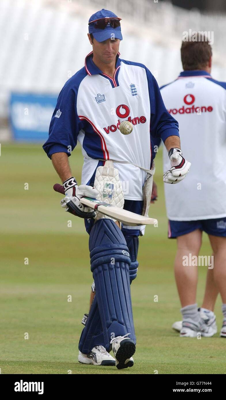 England cricket practice. England captain Michael Vaughan during net ...