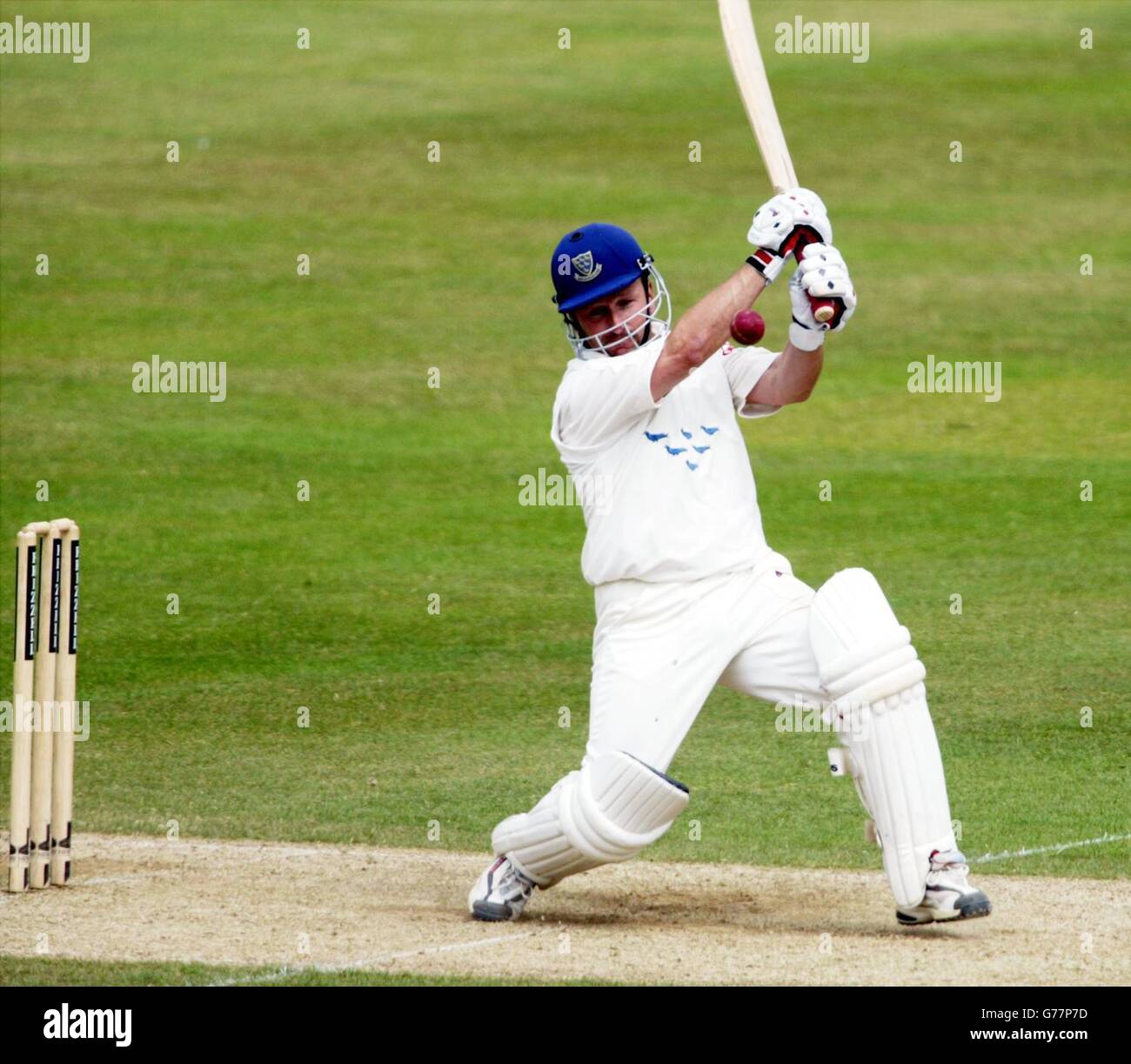 Ball by bowler hi-res stock photography and images - Alamy
