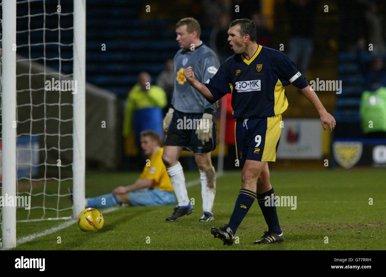 Football action neil shipperley hi-res stock photography and images - Alamy