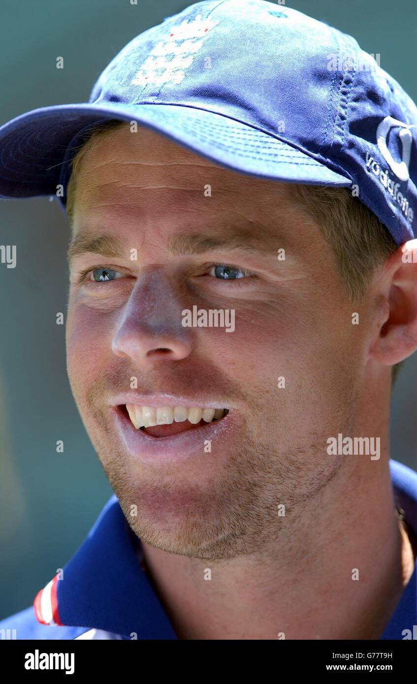 Nick Knight Cricket High Resolution Stock Photography and Images - Alamy
