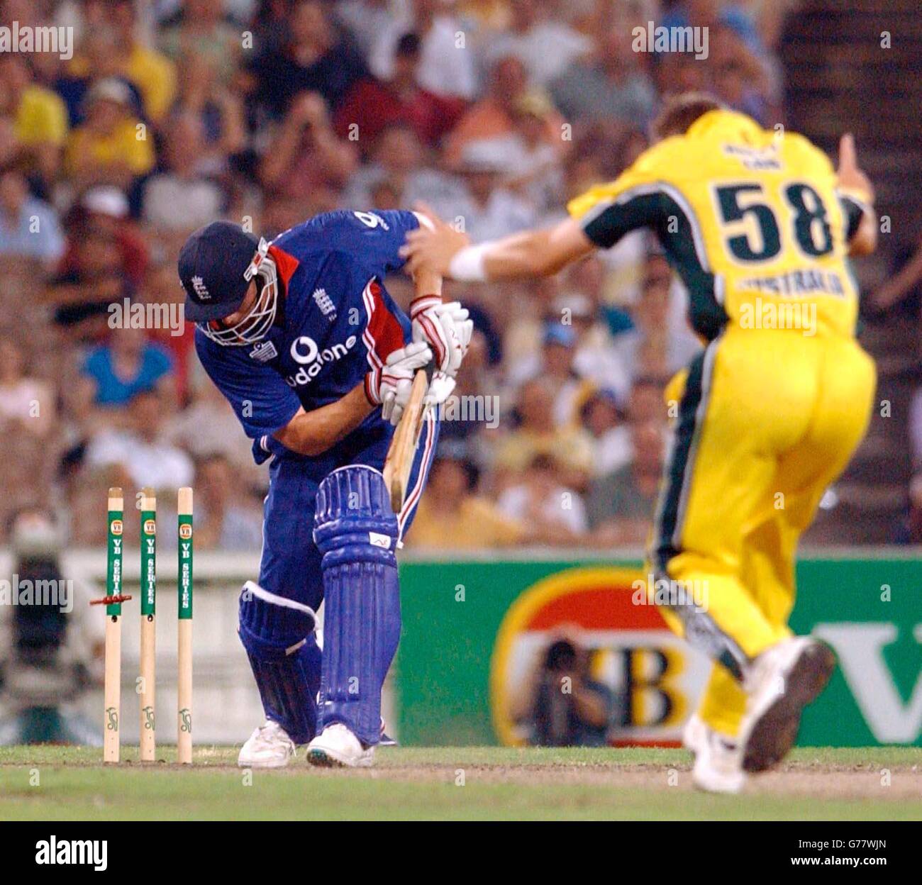 Brett lee and andrew flintoff hi-res stock photography and images - Alamy