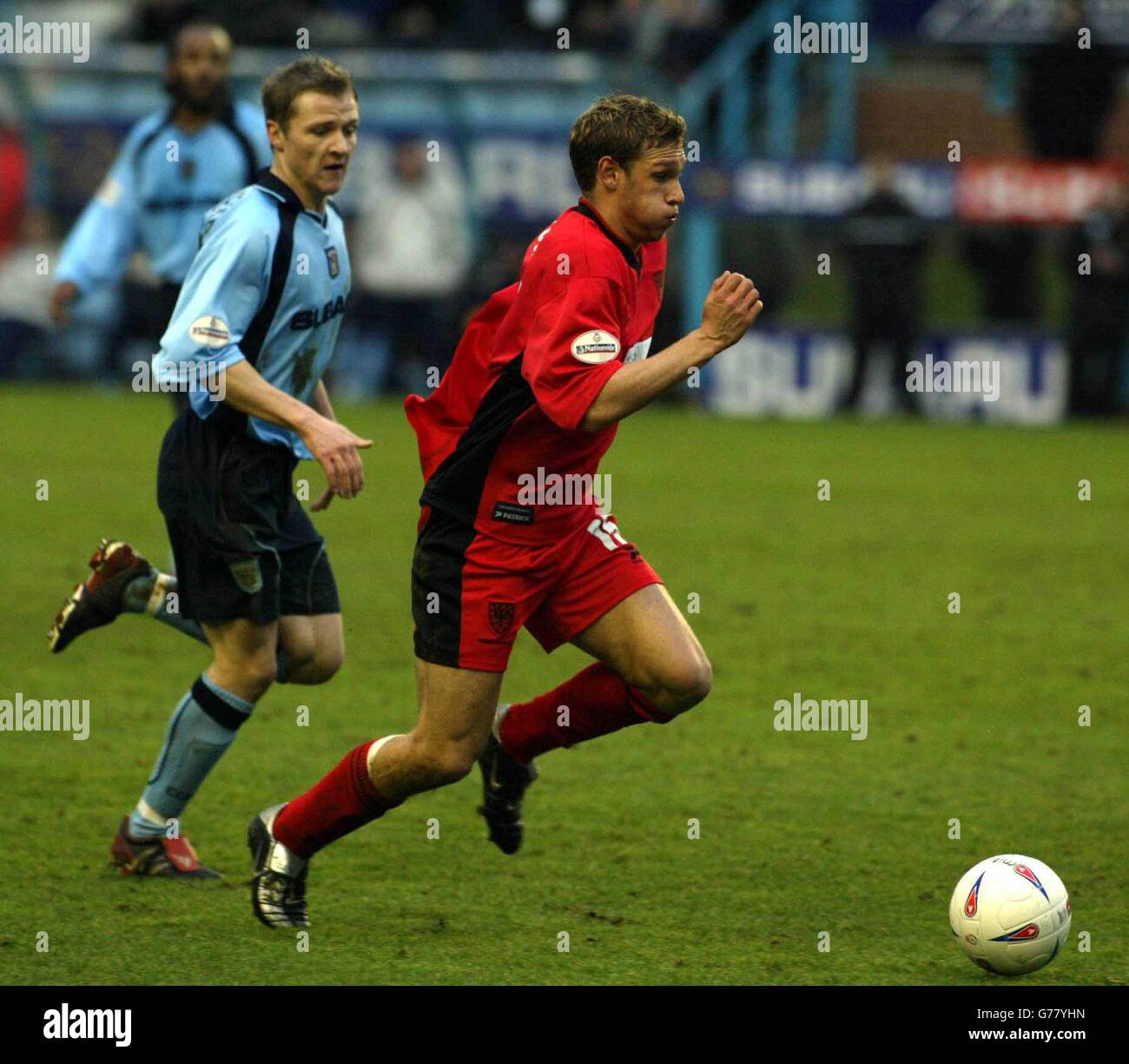 Sport football david connolly hi-res stock photography and images - Alamy