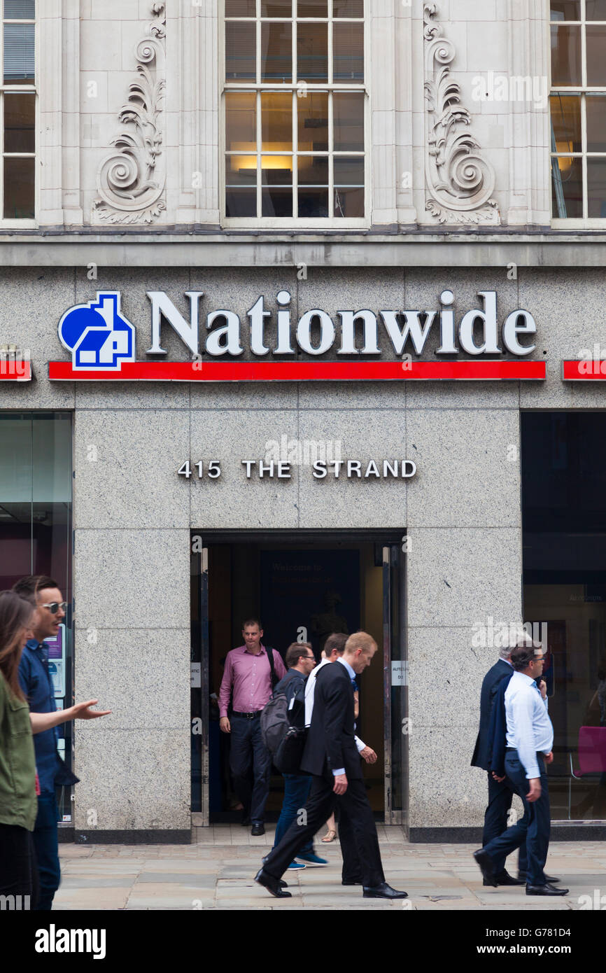Nationwide service hi-res stock photography and images - Alamy