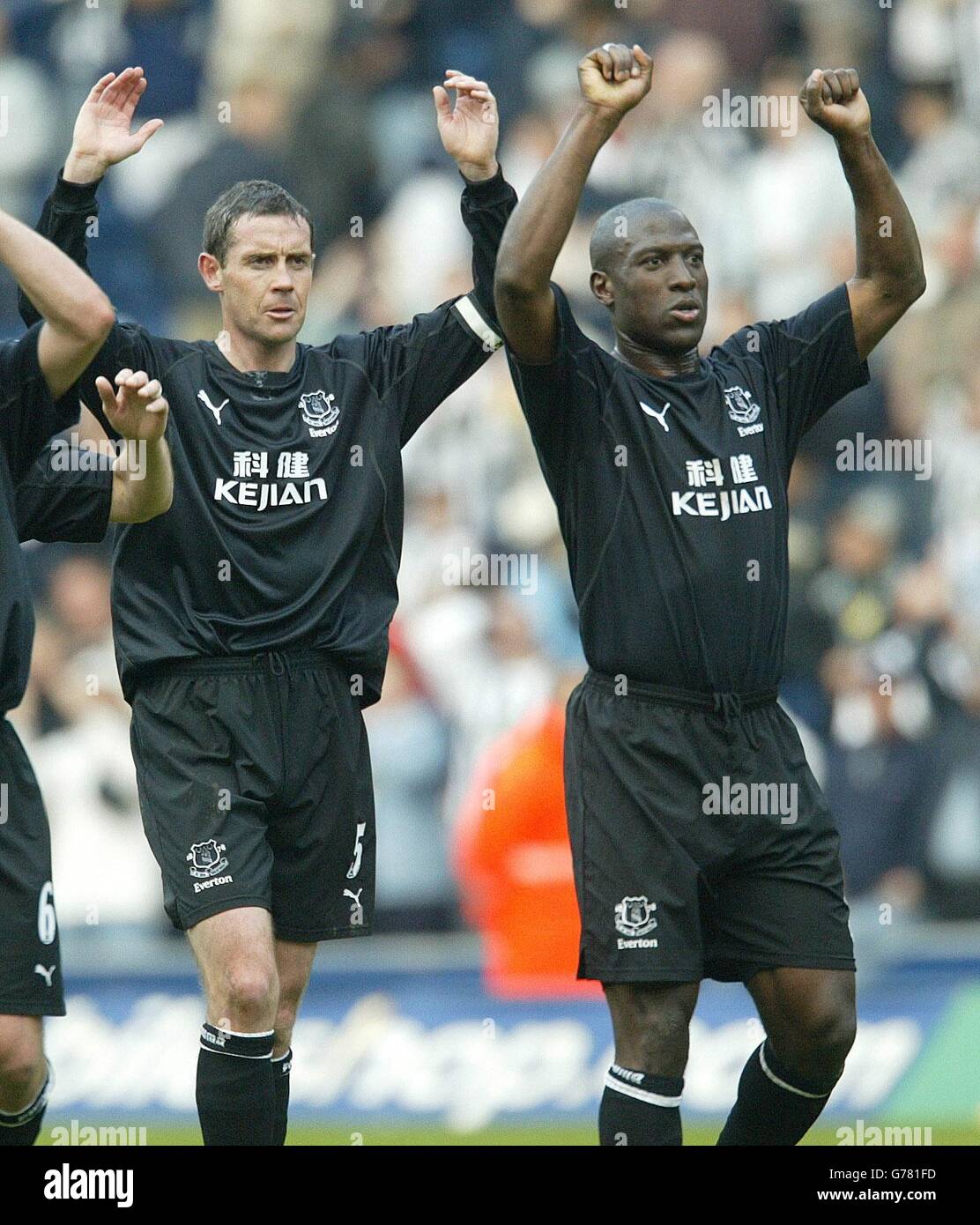 Kevin campbell everton action hi-res stock photography and images - Alamy