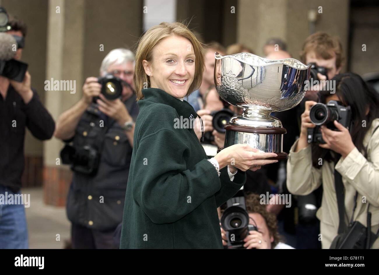 Jim peters marathon record hi-res stock photography and images - Alamy