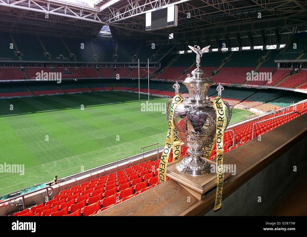 Powergen Challenge Trophy Stock Photo - Alamy