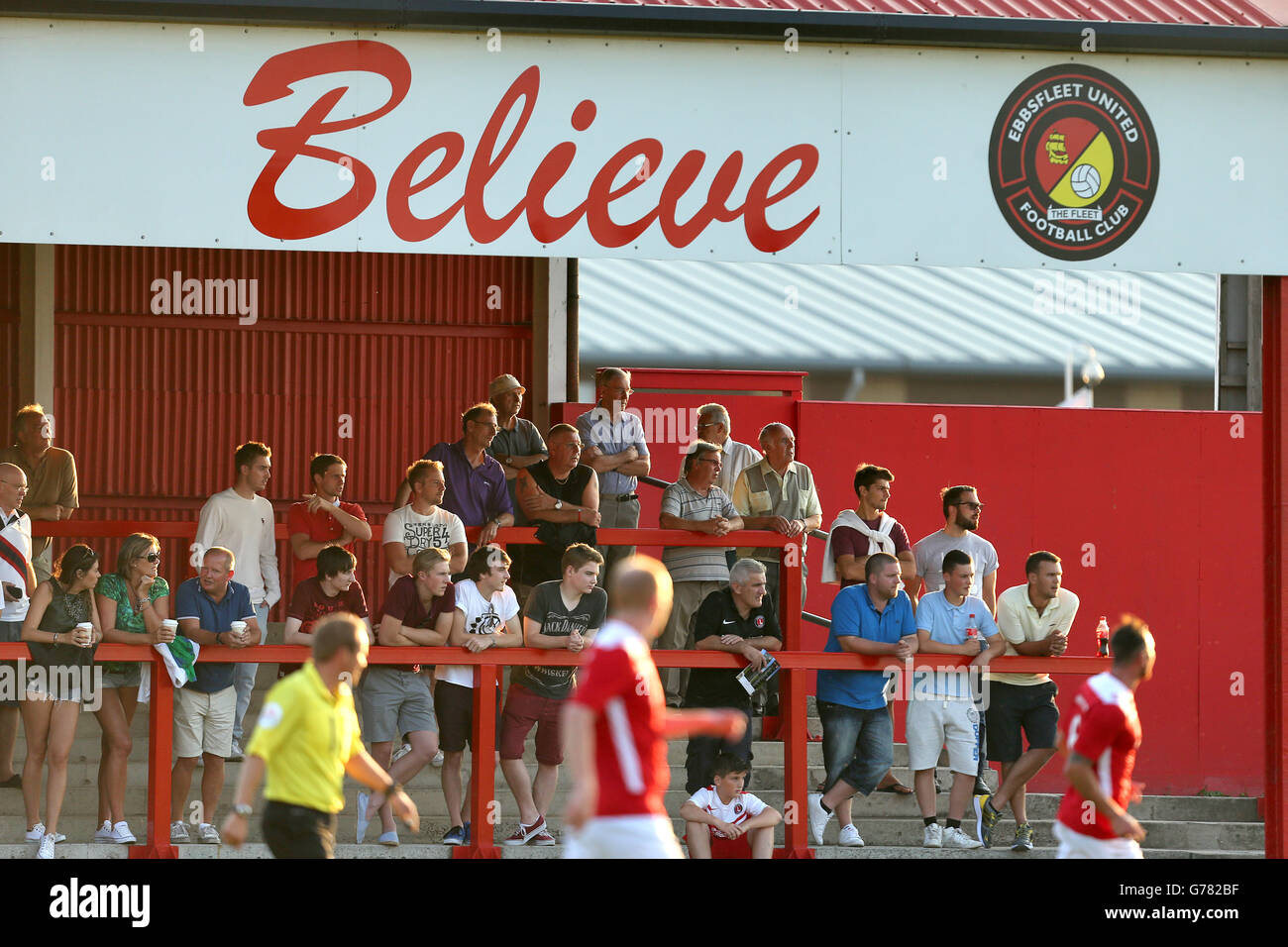 Stonebridge ebbsfleet hi-res stock photography and images - Alamy