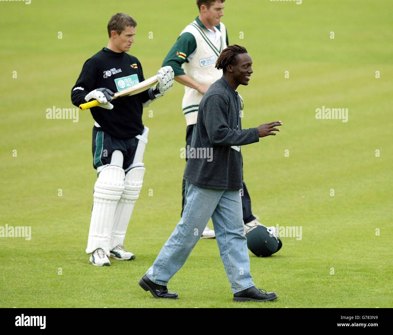Henry Olonga - Zimbabwe cricket practice. Former Zimbabwe test star ...