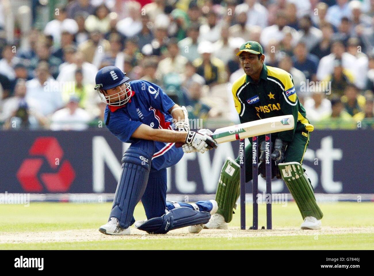 England skipper michael vaughan hi-res stock photography and images - Alamy