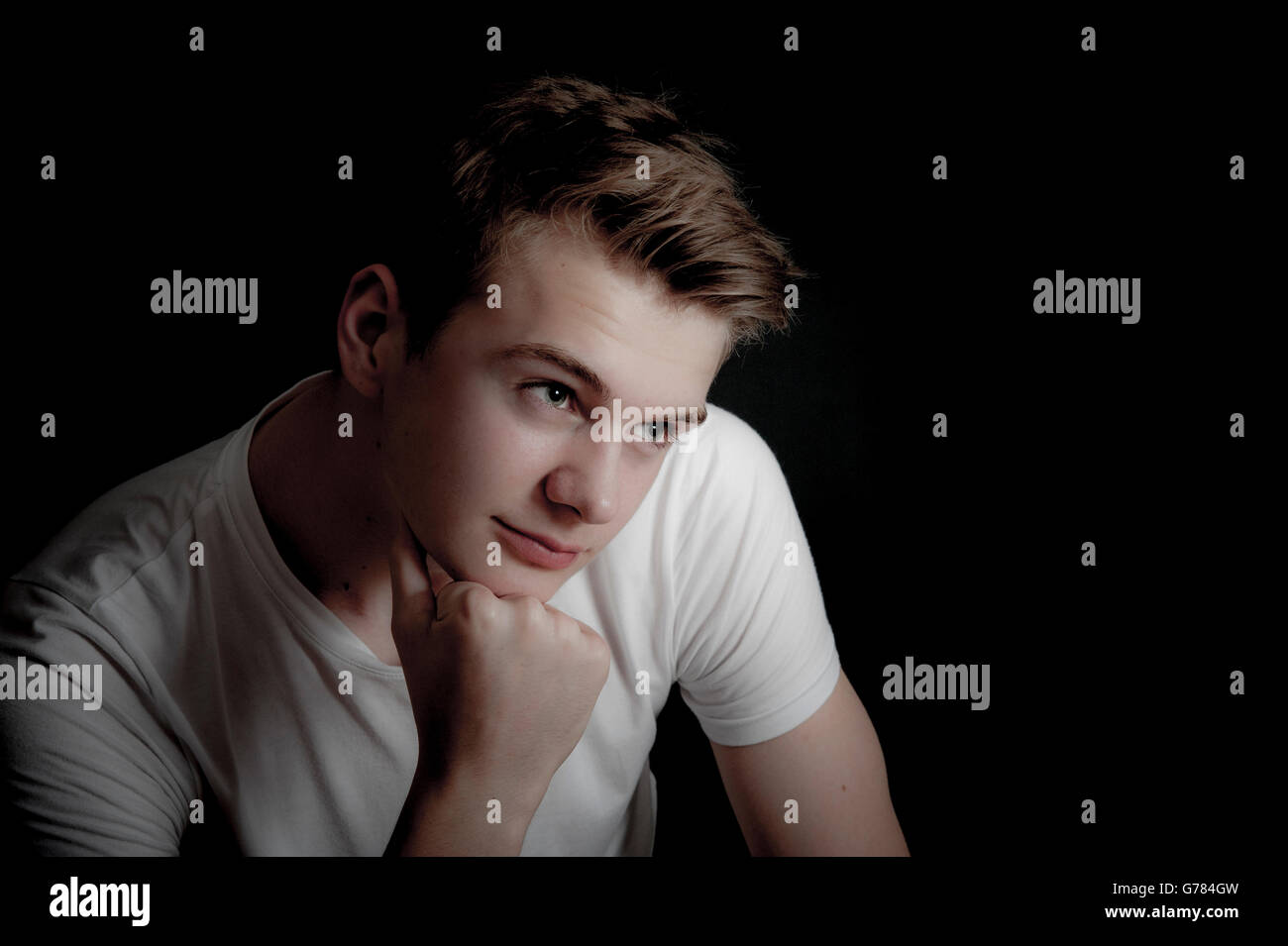 Portrait 17 year old boy hi-res stock photography and images - Alamy