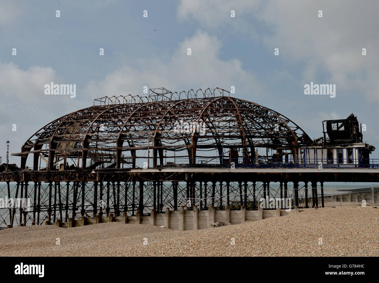 Eastbourne pier fire hi-res stock photography and images - Alamy