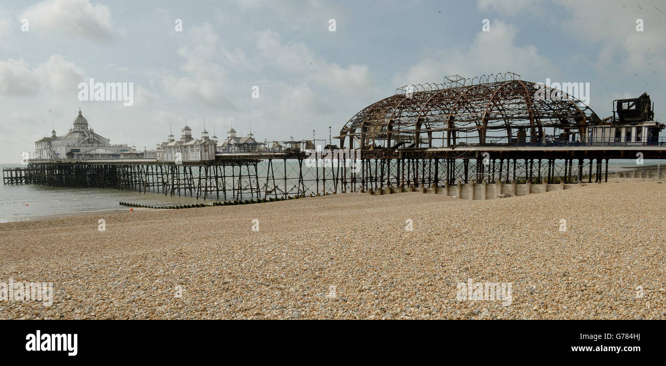 Eastbourne pier fire hi-res stock photography and images - Alamy