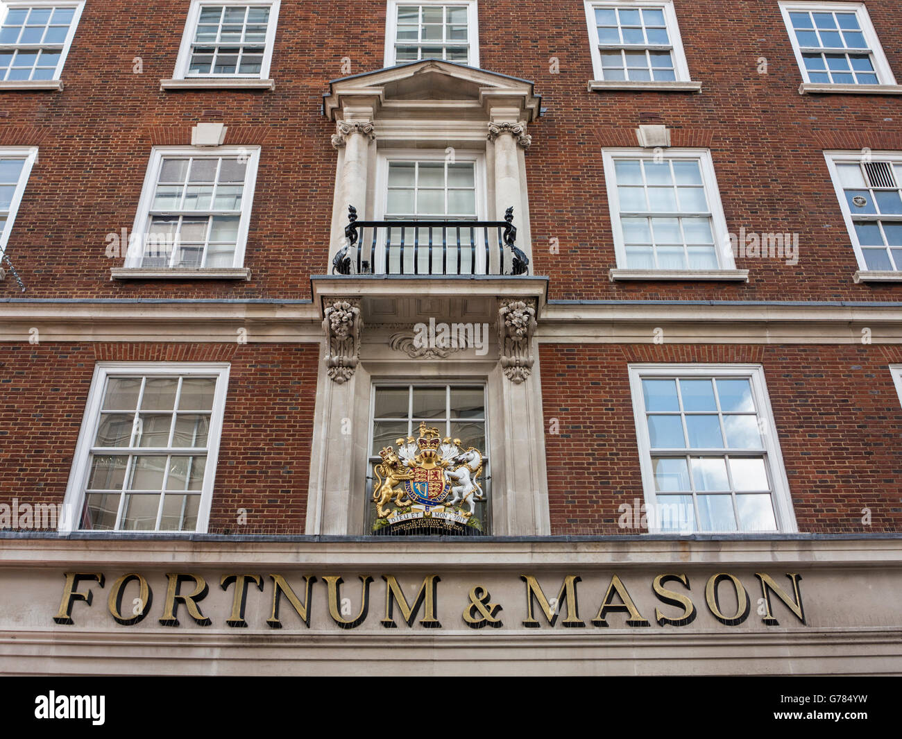 Fortnum & Mason Stock Photo - Alamy