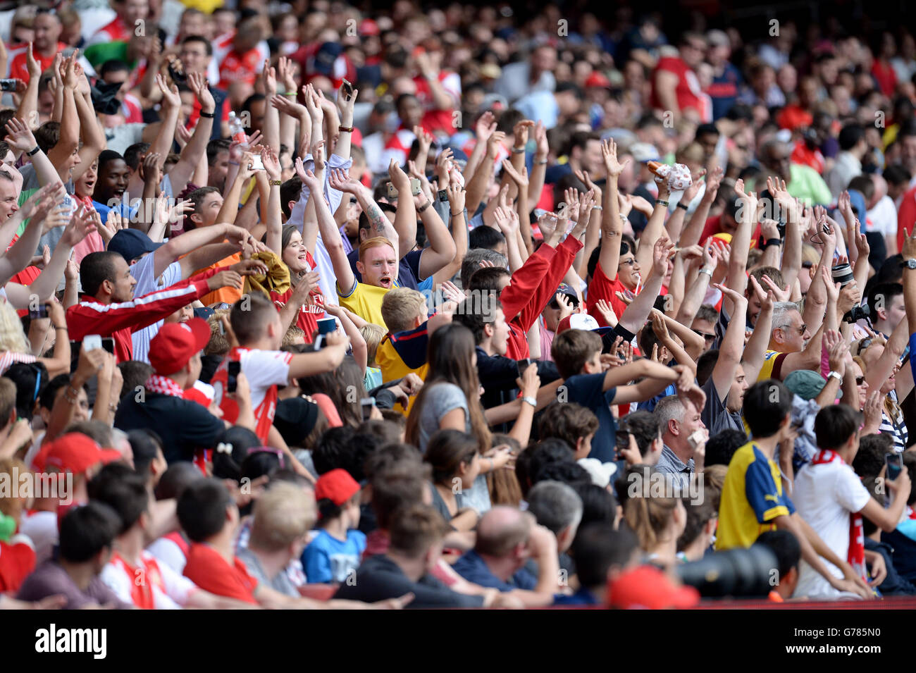 Mexican wave ampics hi-res stock photography and images - Alamy