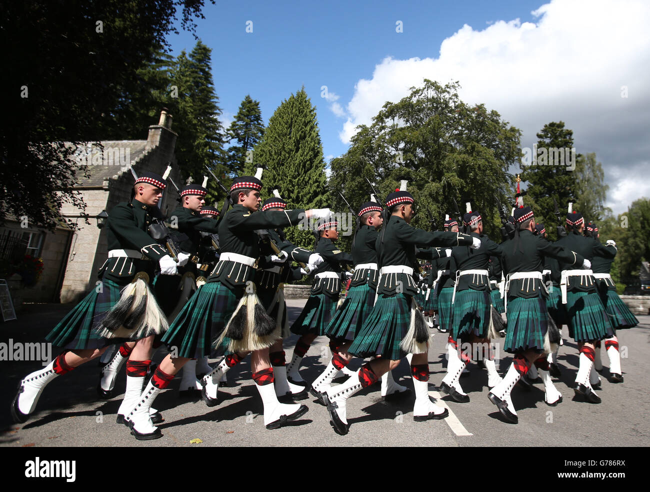 The Ballater Guard, made up of soldiers from the Argyll and Sutherland ...