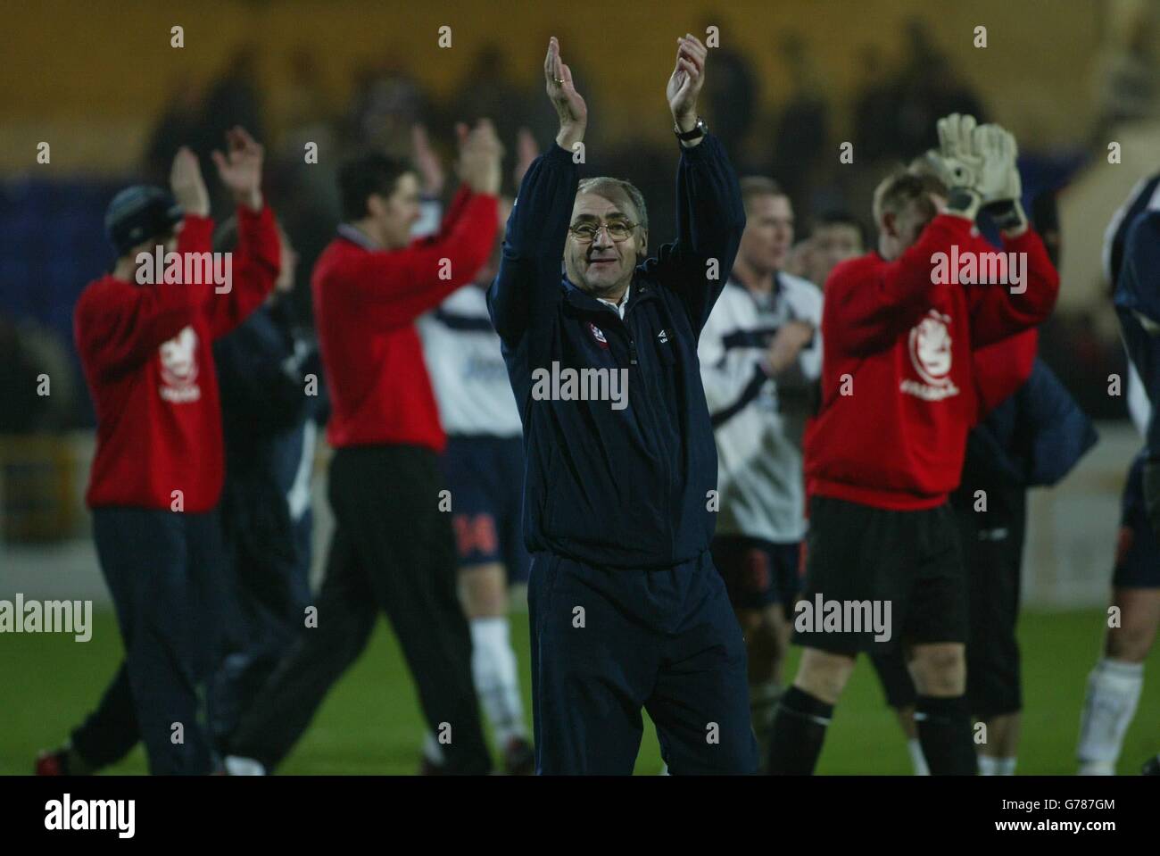 Vauxhall's manager Alvin McDonald (centre) celebrating with his team ...