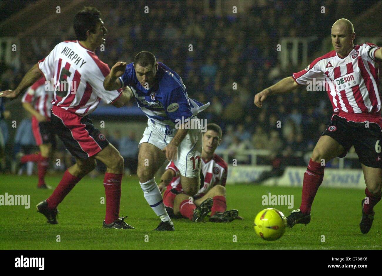 Jamie cureton reading hi-res stock photography and images - Alamy