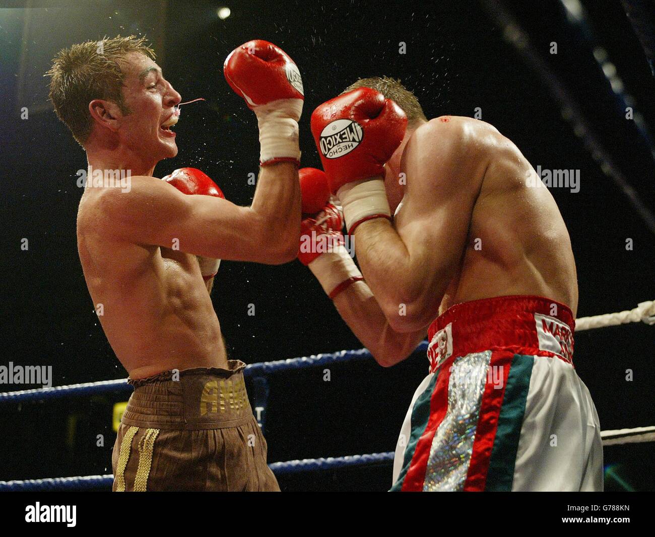 Uppercut hi-res stock photography and images - Alamy