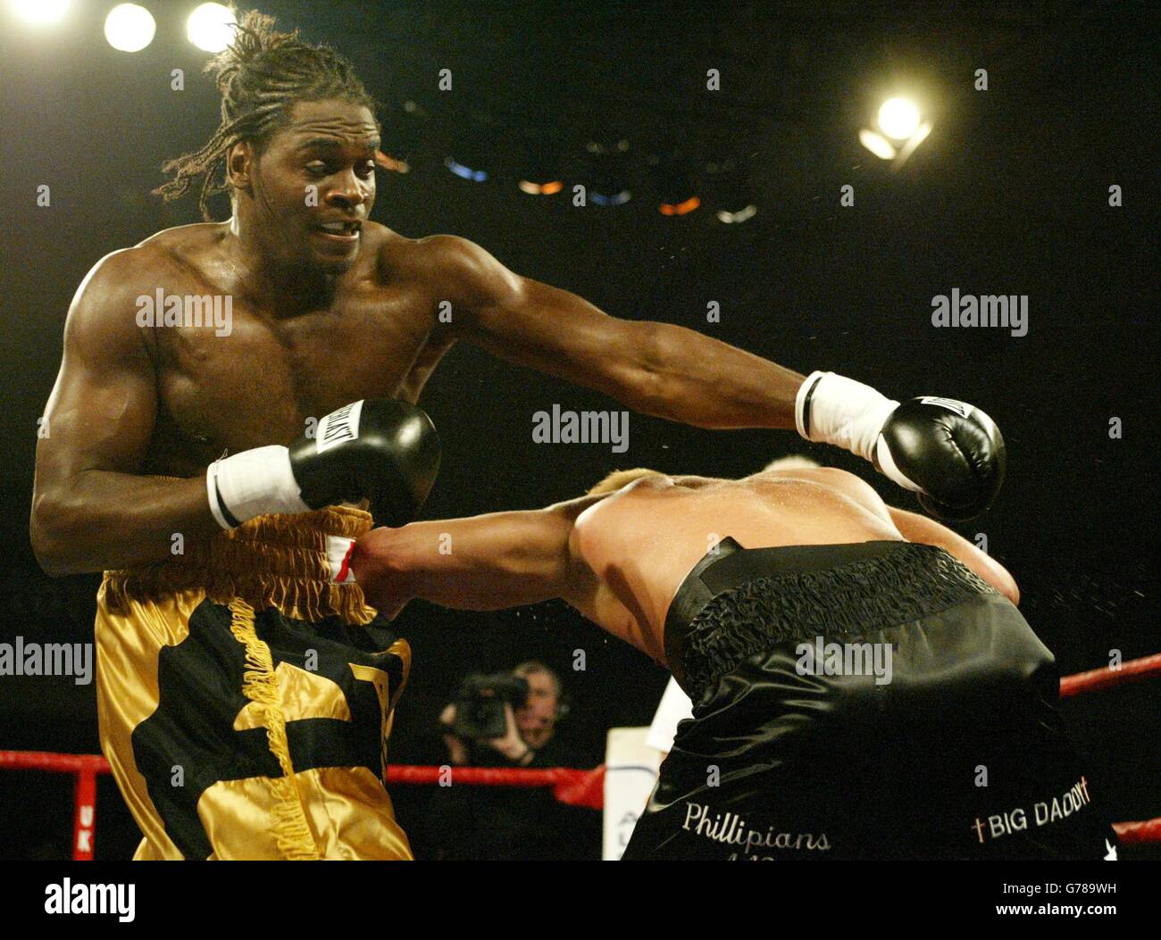 Boxing heavyweight bout audley harrison rob calloway fountain leisure ...