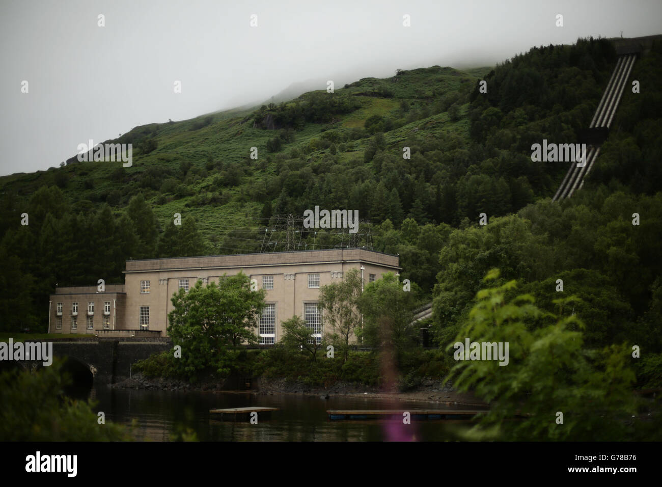 Hydroelectric power station in scotland hi-res stock photography and ...