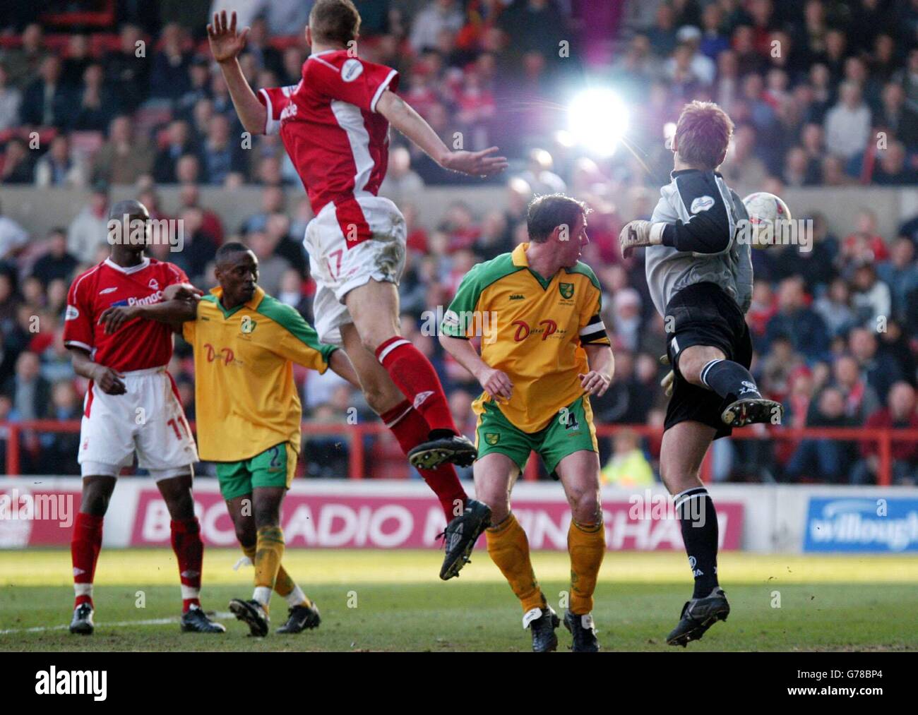 The city ground of nottingham forest hi-res stock photography and ...