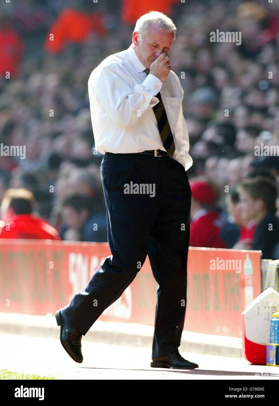 Peter reid liverpool hi-res stock photography and images - Alamy