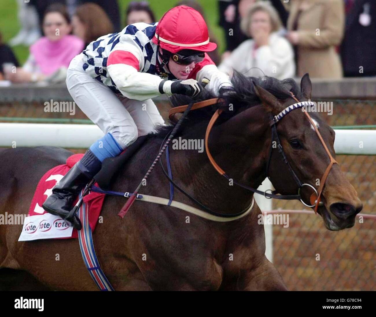 Fire up band ascot racing hi-res stock photography and images - Alamy