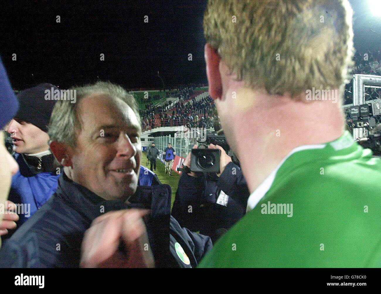Sport football action celebrating brian kerr hi-res stock photography ...