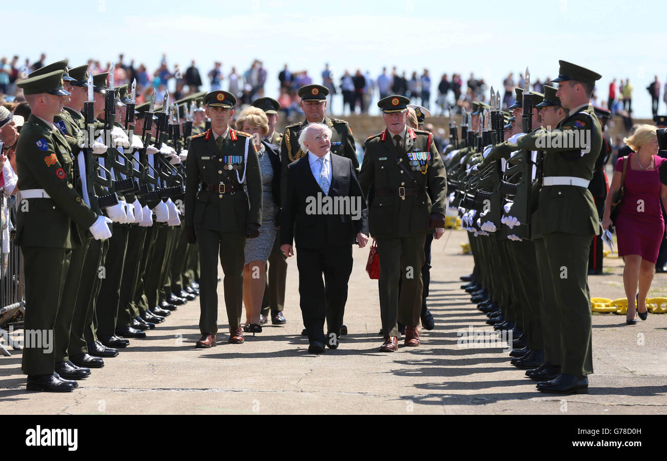 Molly guard hi-res stock photography and images - Alamy