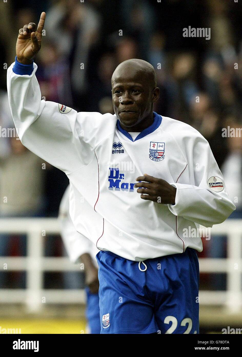 Rushden's Paul Hall celebrates scoring the opening goal against ...