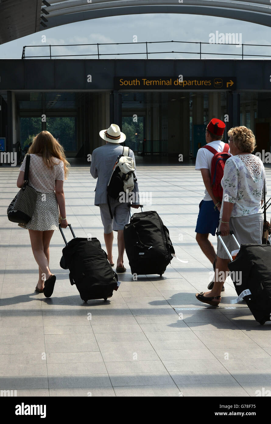 Gatwick tackles luggage crisis Stock Photo - Alamy