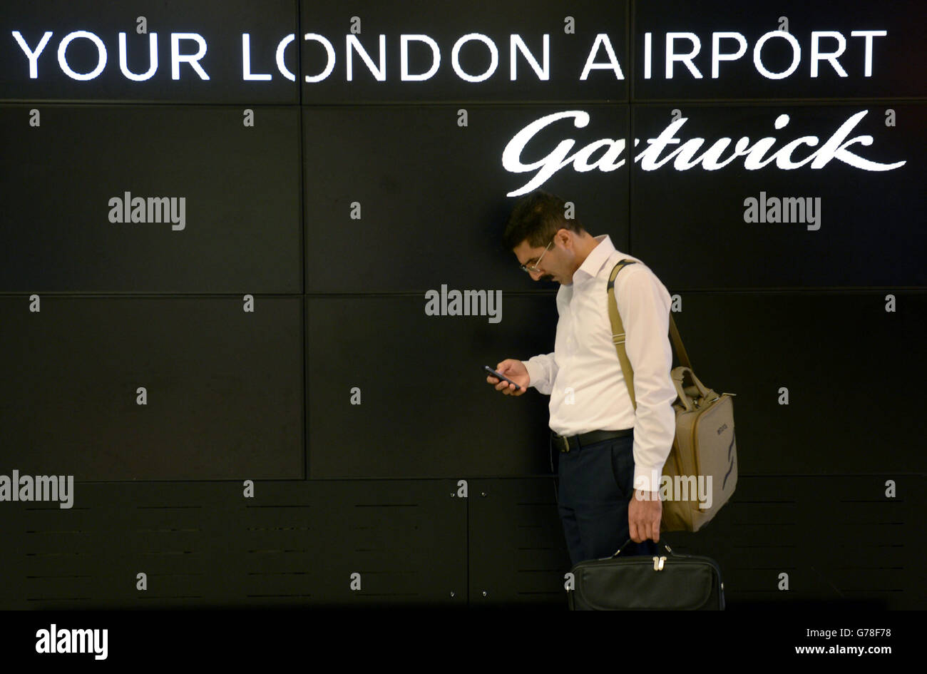 Gatwick tackles luggage crisis Stock Photo - Alamy