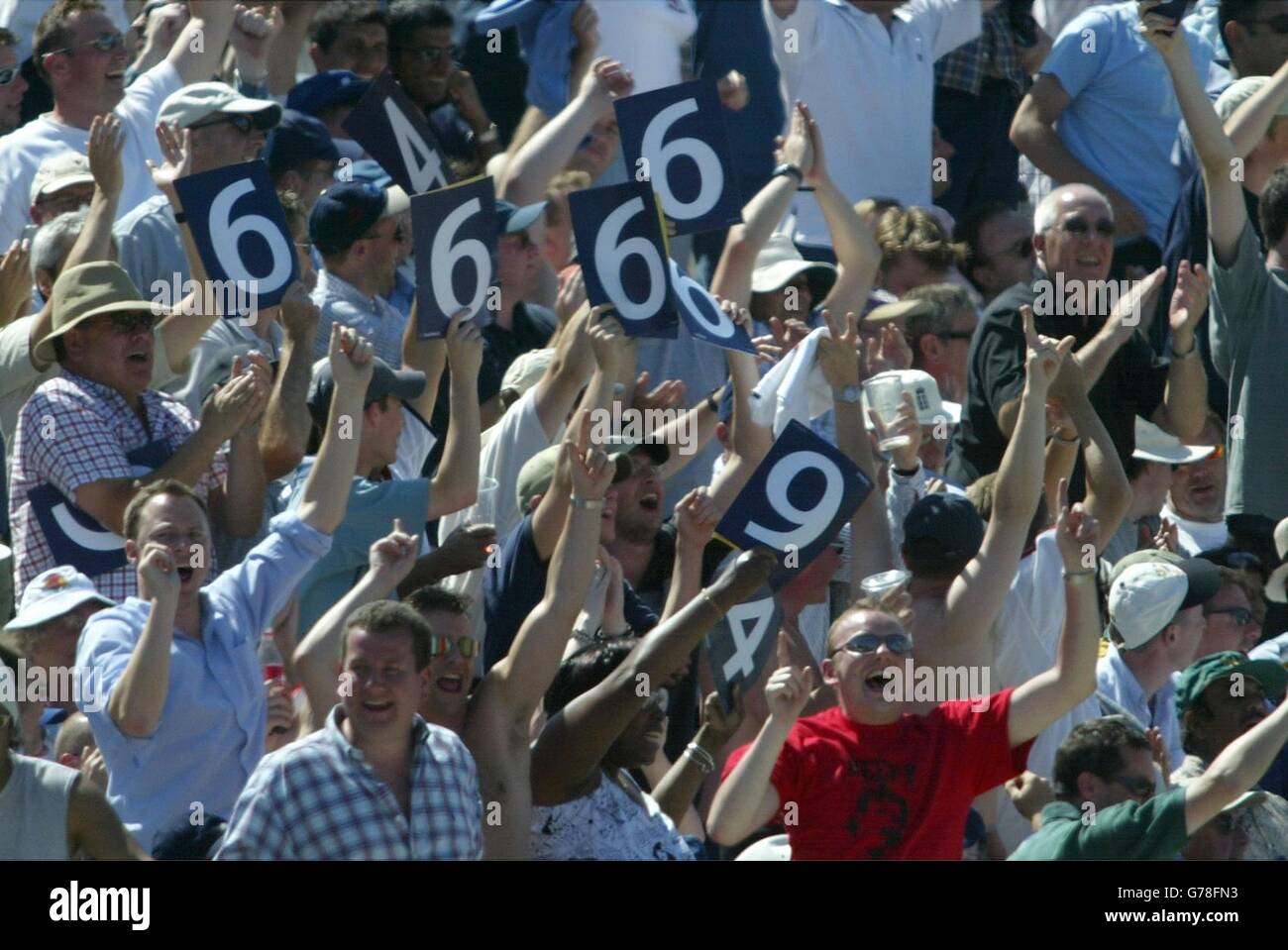England v Pakistan - Barmy Army Stock Photo - Alamy
