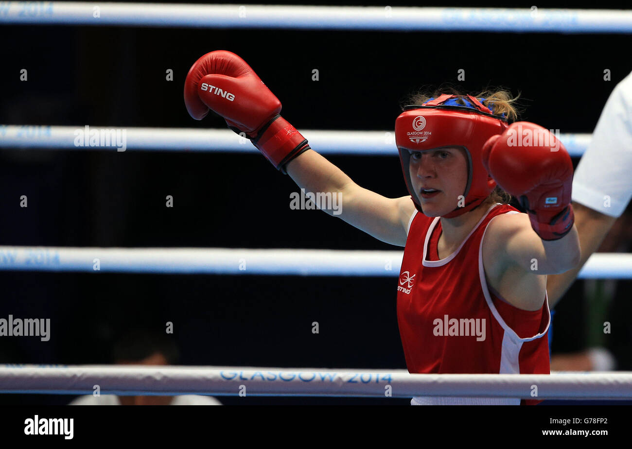 Northern Ireland's Michaela Walsh celebrates beating India's Pinki Rani ...