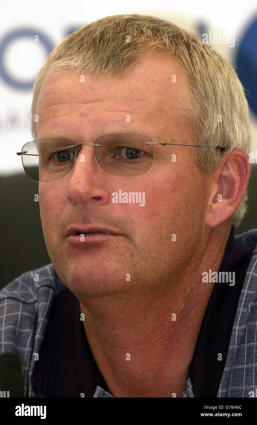 Sandy lyle hi-res stock photography and images - Alamy