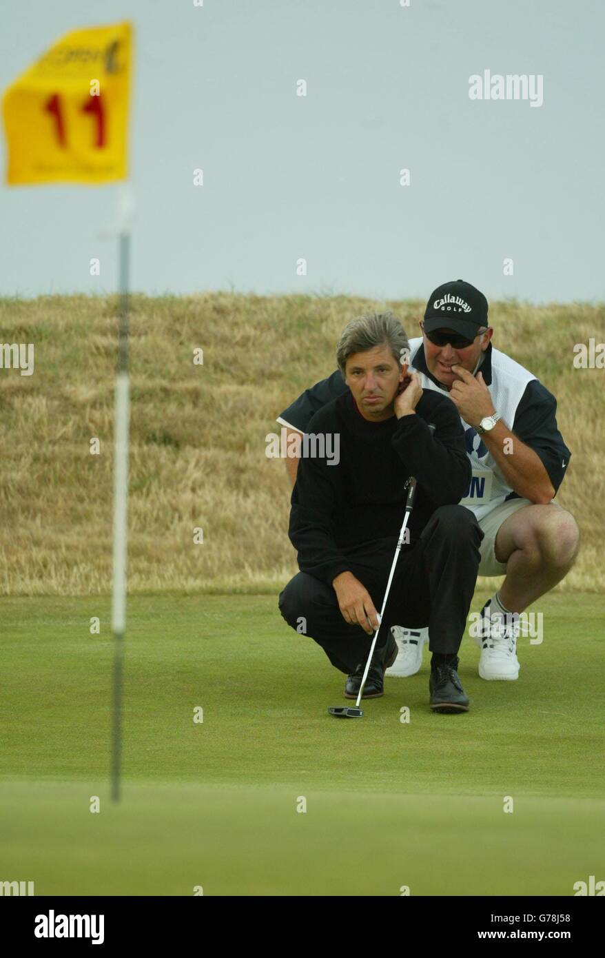 FOR EDITORIAL USE ONLY. NO MOBILE PHONE USAGE. England's Anthony ...