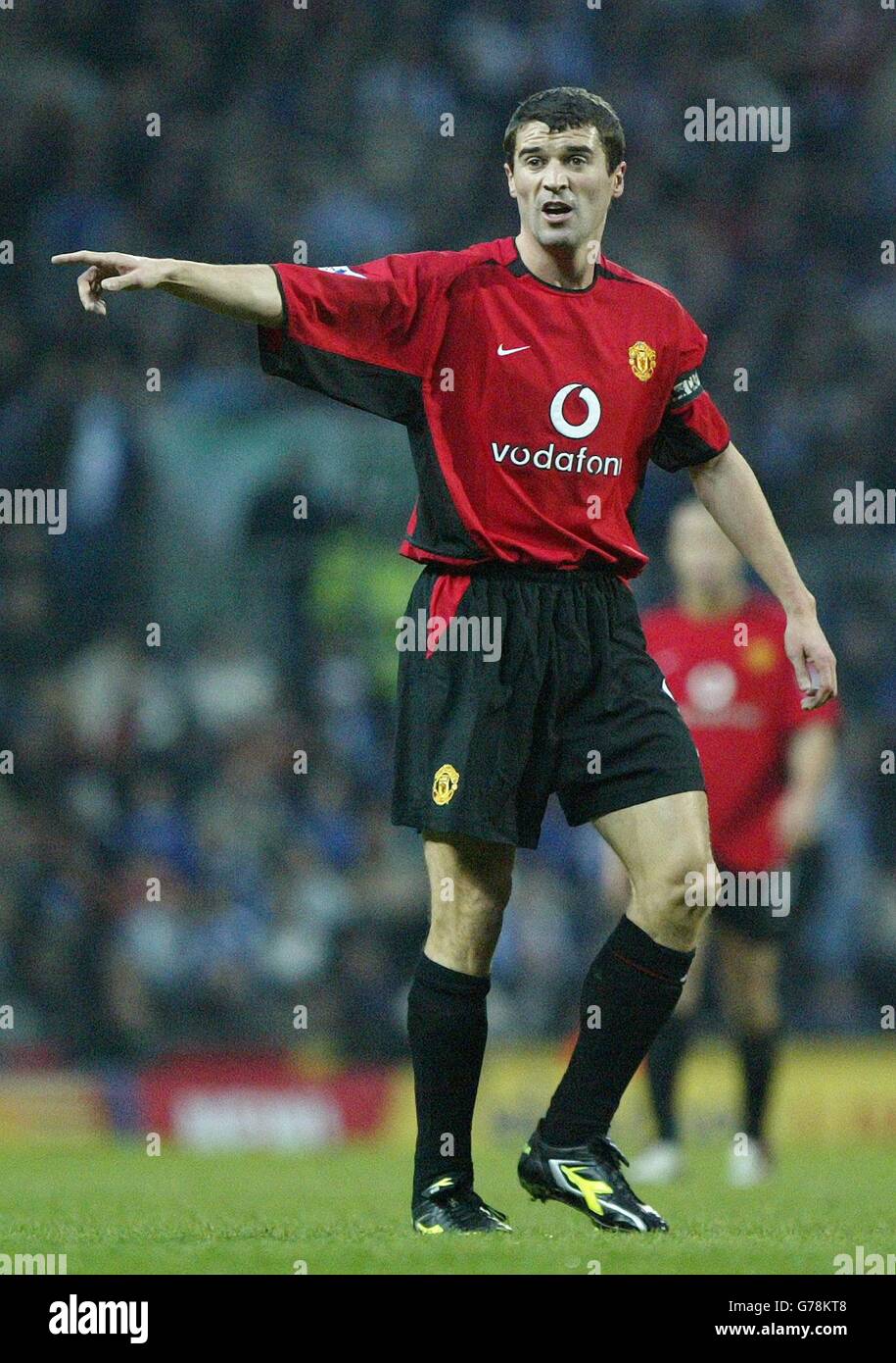 Manchester United's Roy Keane makes his return to 1st team action after ...