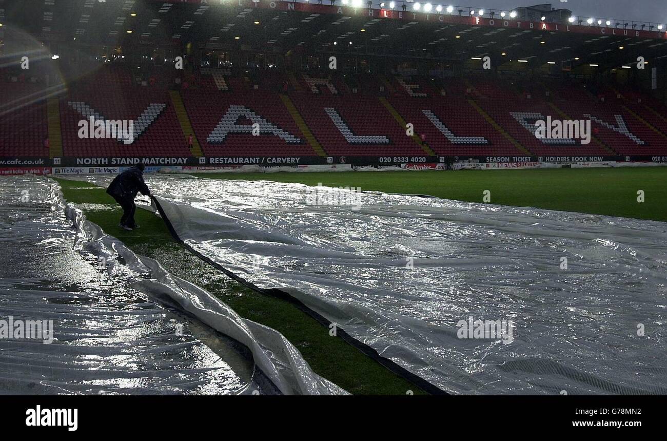 Charlton Athletics Ground Stock Photo - Alamy