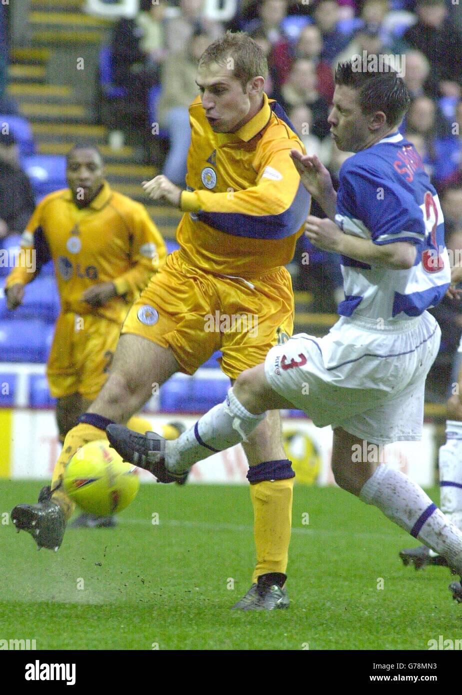 Abandoned football stadium hi-res stock photography and images - Alamy