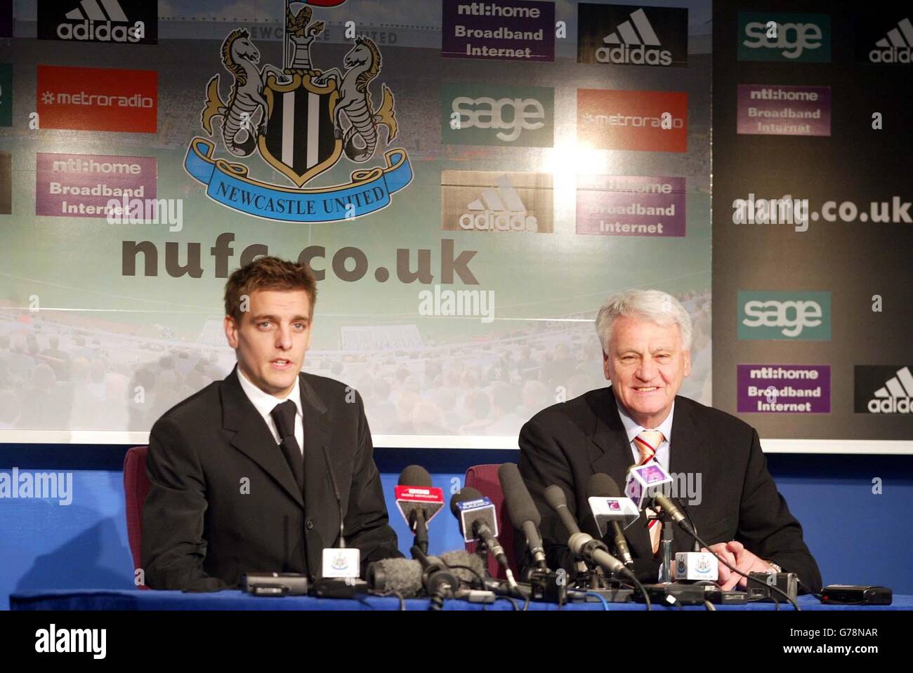 Leeds uniteds jonathan woodgate hi-res stock photography and images - Alamy