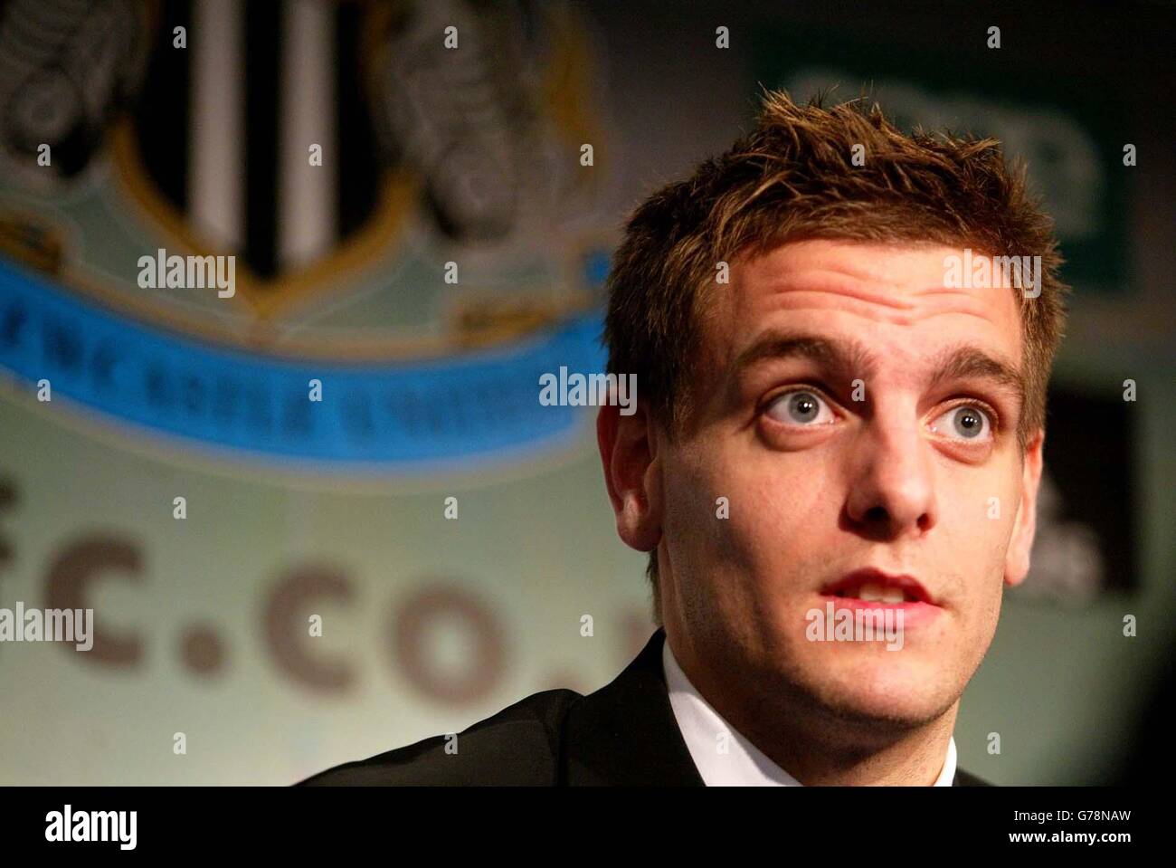 Newcastle uniteds new signing hi-res stock photography and images - Alamy