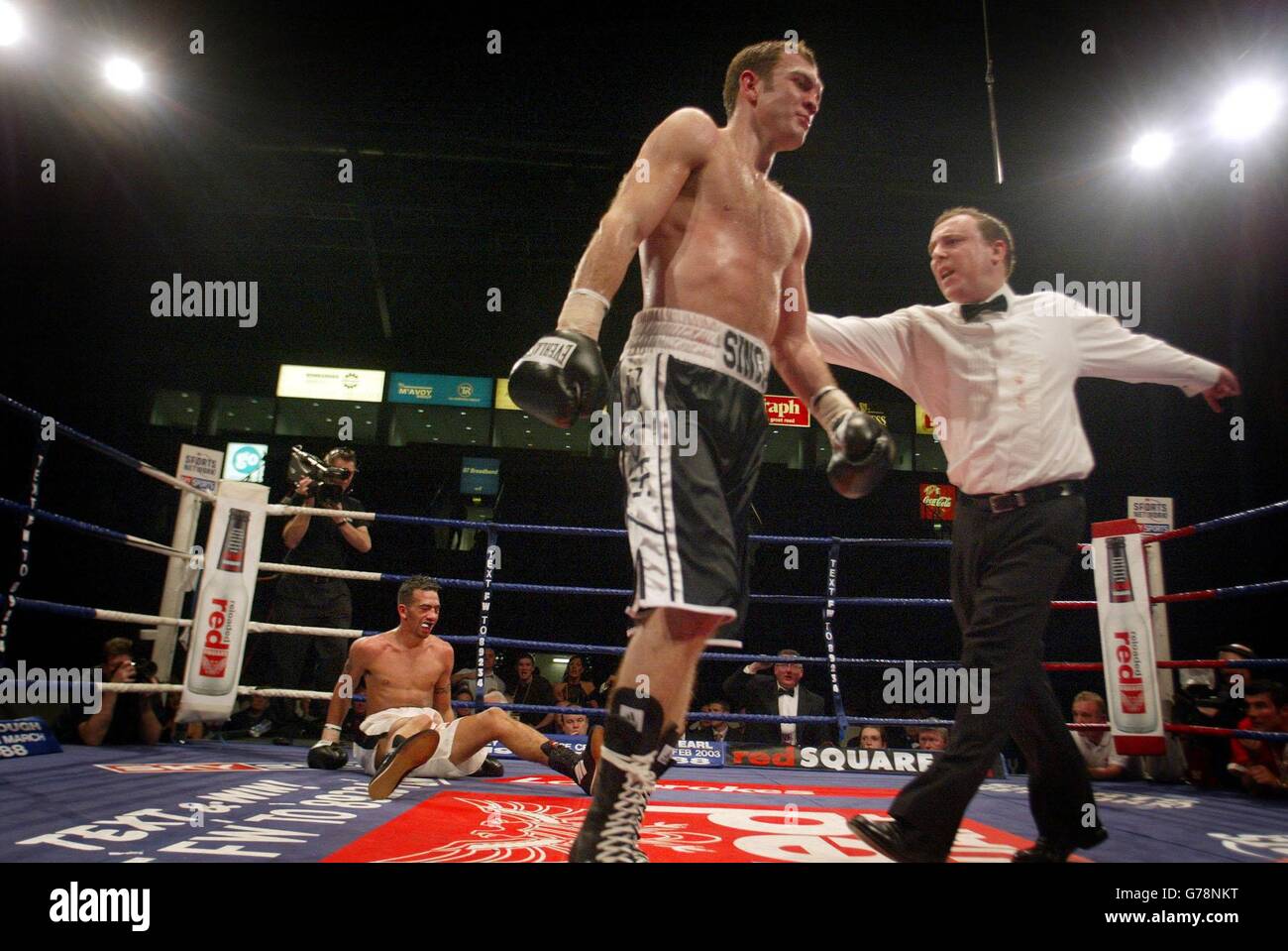 Neil sinclair beats bradley pryce hi-res stock photography and images - Alamy