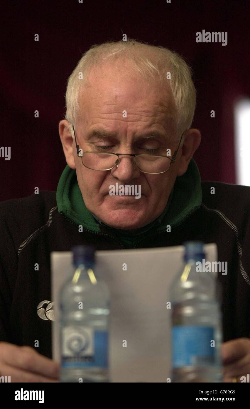 Irish weekend press hi-res stock photography and images - Alamy