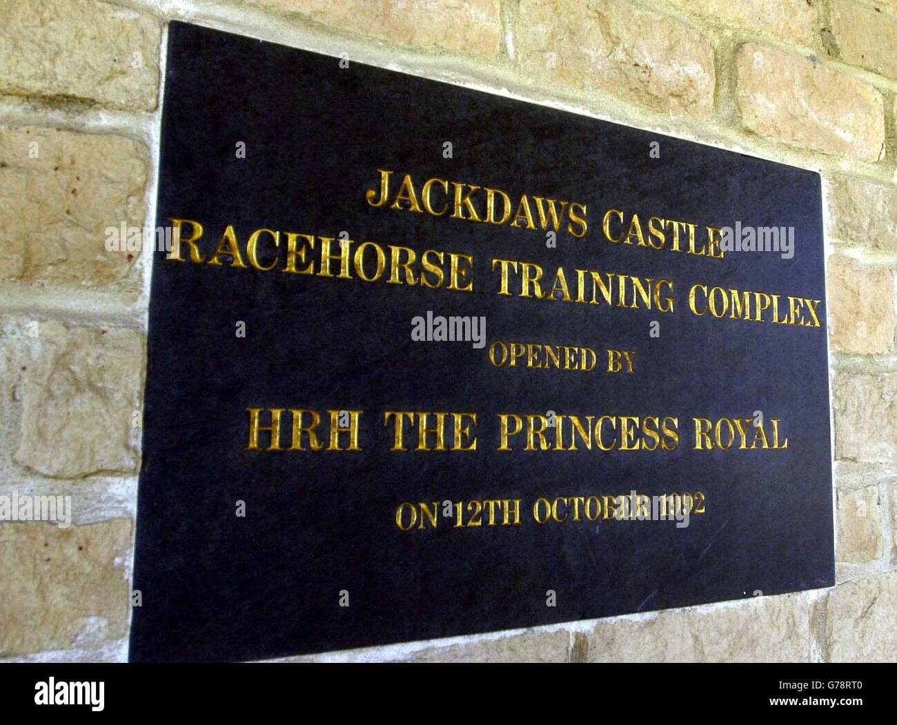 Jackdaws castle stables hi-res stock photography and images - Alamy