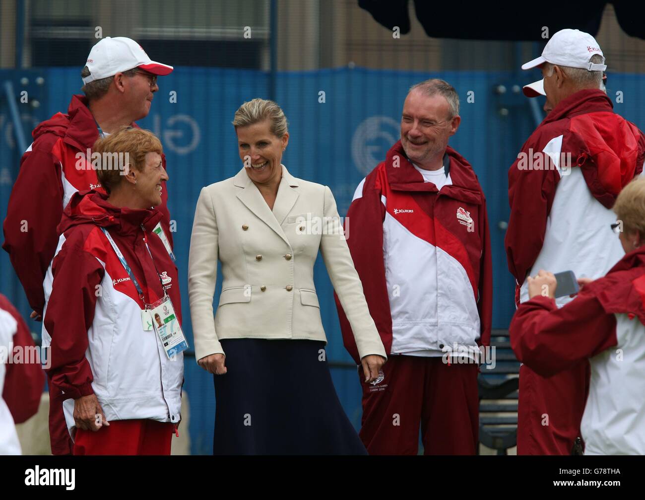 The Countess of Wessex chats English bowler Bob Love (standing next to ...