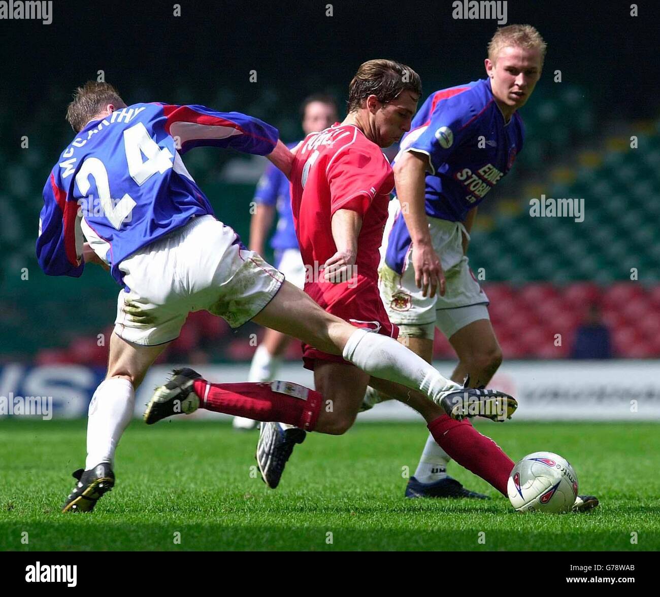 Bristol City's Joe Burnell (left) and Carlisle United's Jon McCarthy in ...