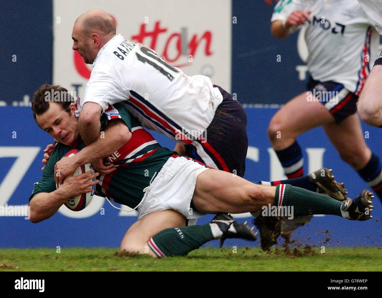 Rugby union action scoring diving try austin healey hi-res stock ...