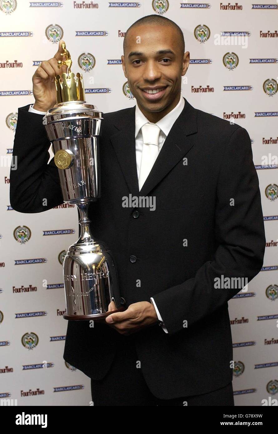 Thierry henry 2003 trophy hi-res stock photography and images - Alamy