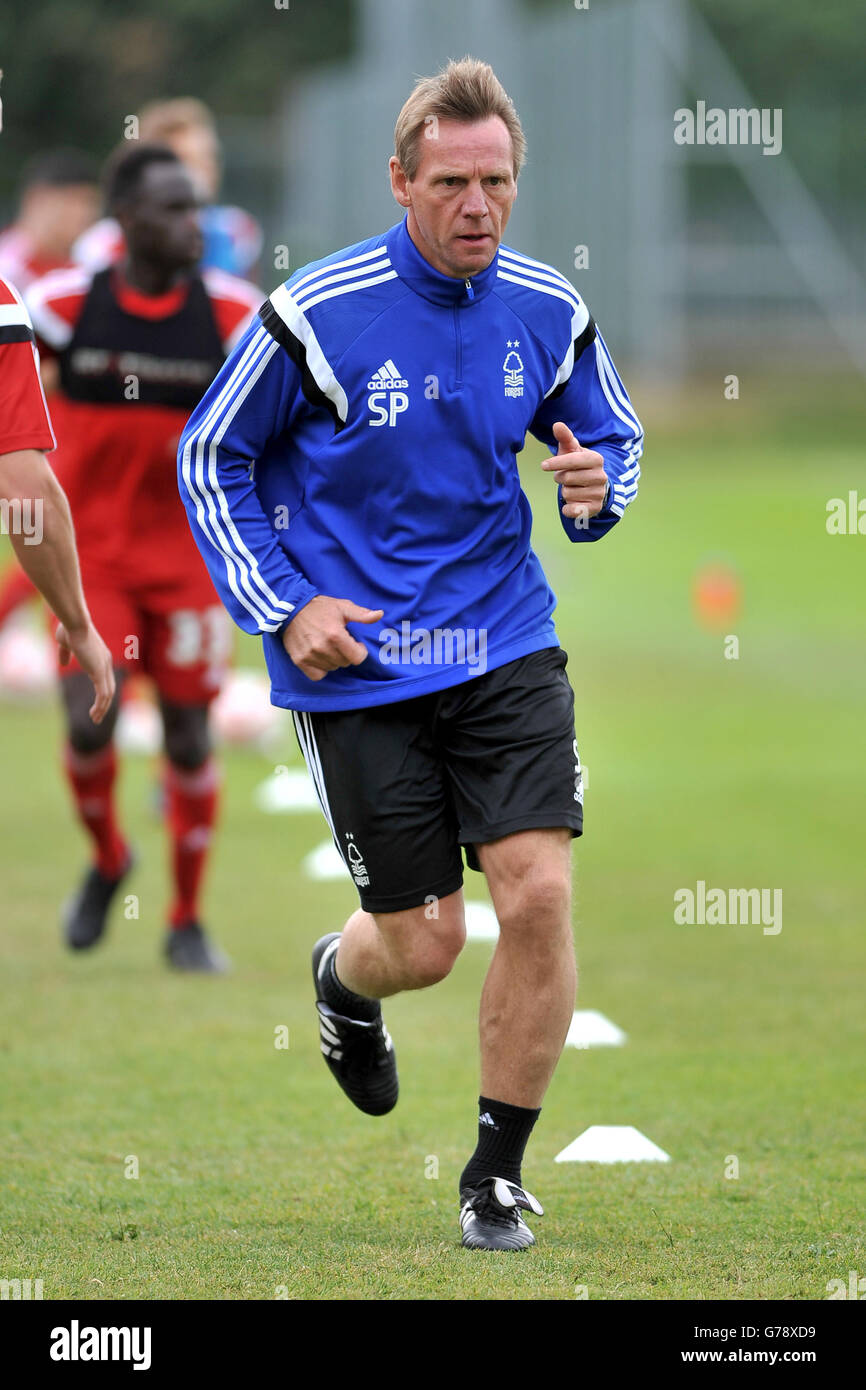Nottingham forest training academy hi-res stock photography and images ...